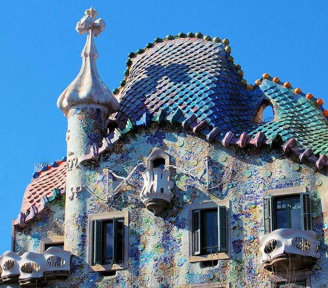 Amazing Roofs from Around the World (Pics) » Lightweight Tiles
