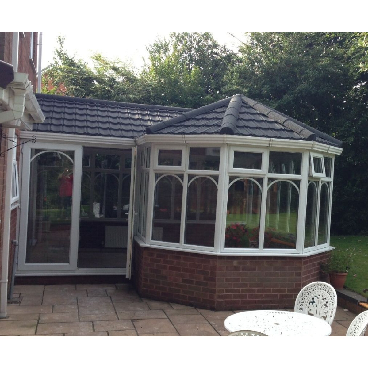 Grey granulated Roof Tiles » Lightweight Tiles